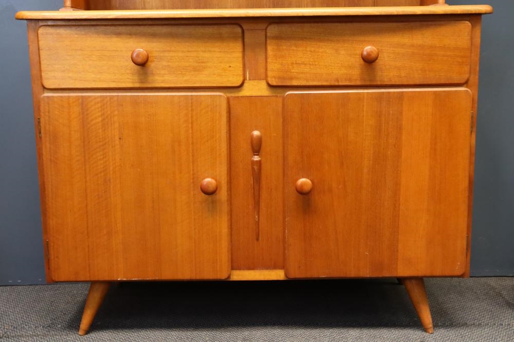 Hutch | RETRO TASMANIAN OAK HUTCH | MutualArt