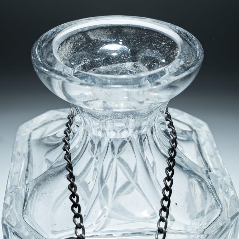 Duncan Urquhart & Napthali Hart | CUT CRYSTAL DECANTER WITH STOPPER ...