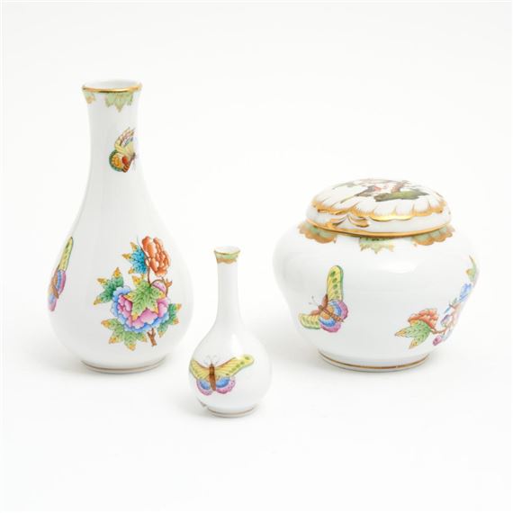 Herend Porcelain Factory | A GROUP OF HANDPAINTED HEREND ROTHSCHILD ...