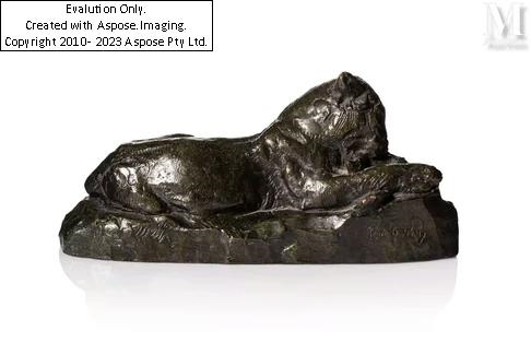 Roger Godchaux | Lionne et sa proie (2021) | MutualArt