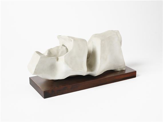 Augusto Murer | Horizontal figure Informal sculpture (1972) | MutualArt