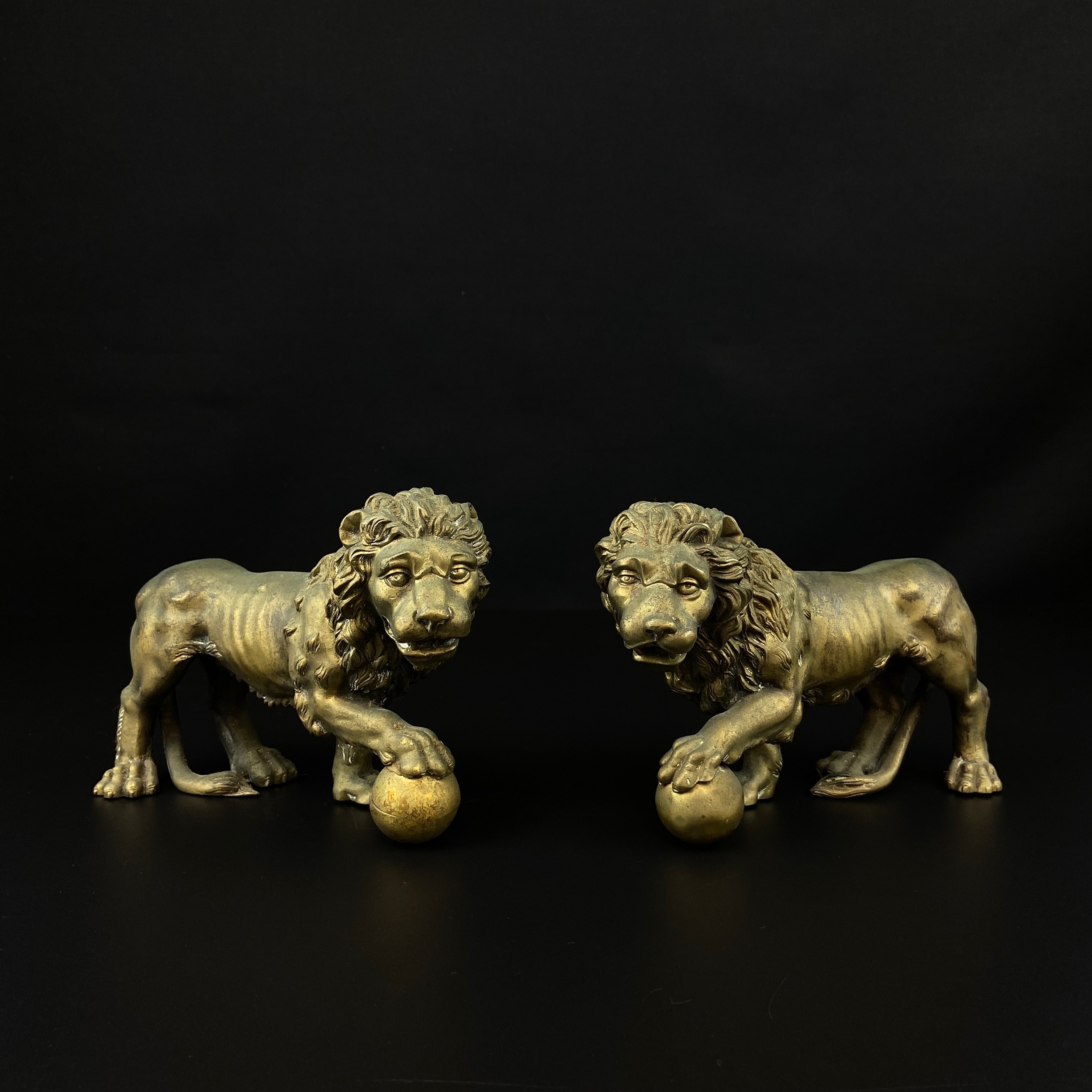 Flaminio Vacca | A pair of 20th century Italian School brass lions in ...