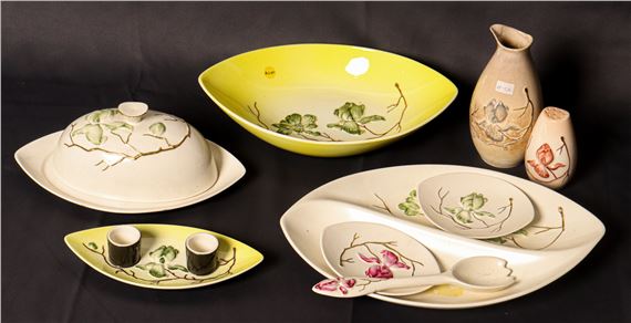 Carlton Ware | A assortment of vintage Carlton Ware (England) ceramic ...