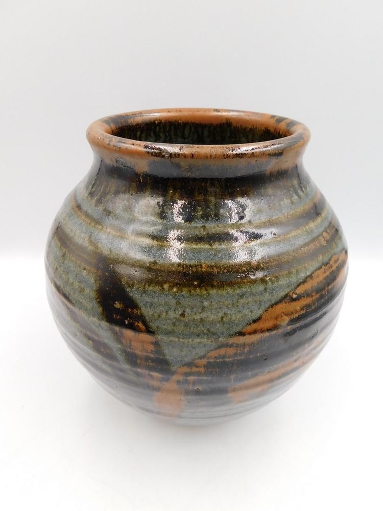 Alan Ward | Alan Ward Studio pottery vase | MutualArt
