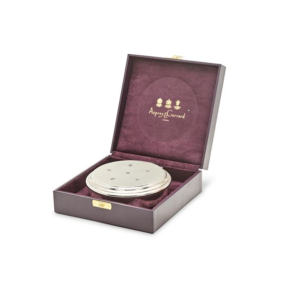 Asprey & Co. | A modern cased silver box (2000) | MutualArt