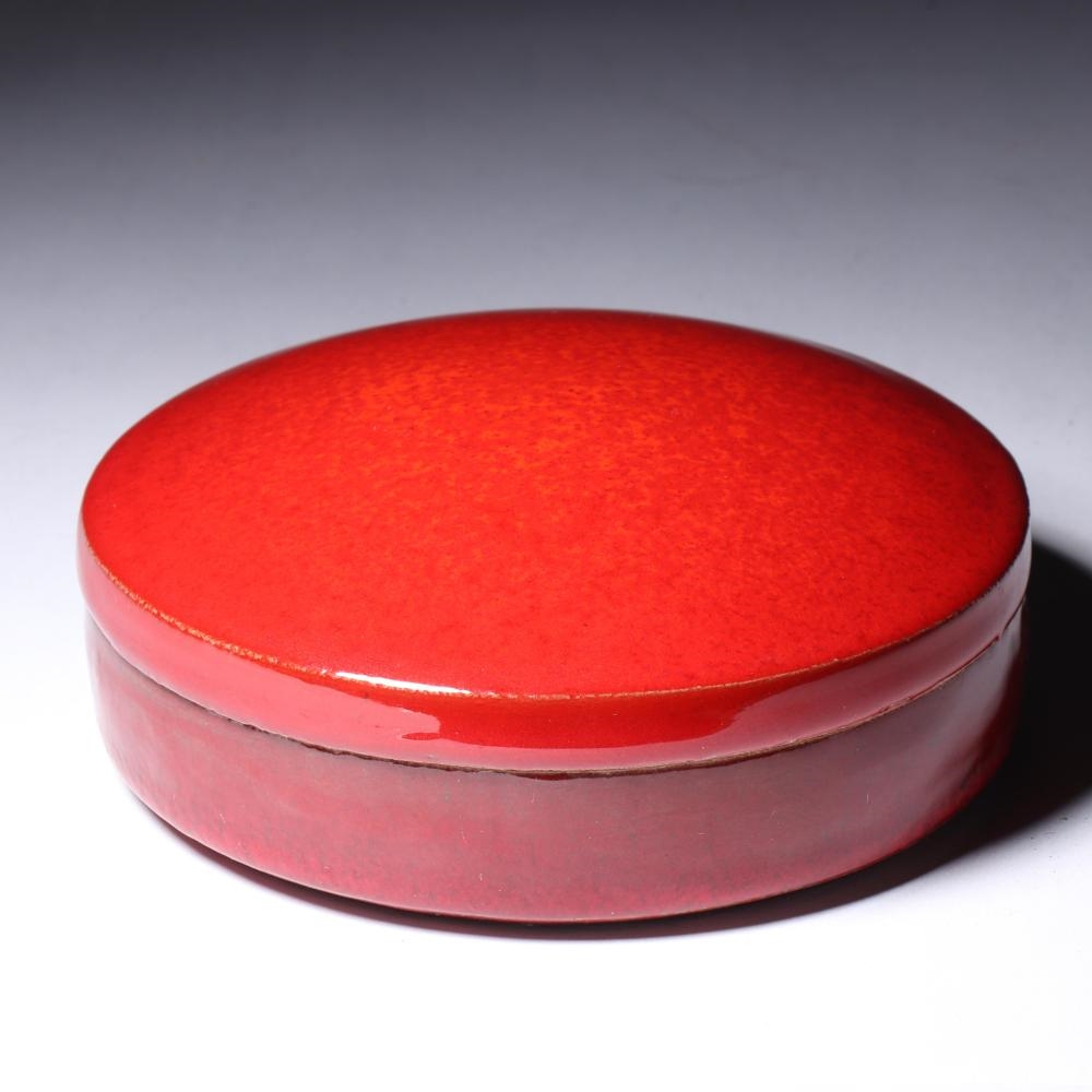 Laura Andreson | American studio pottery round covered box (1786 - 1940 ...