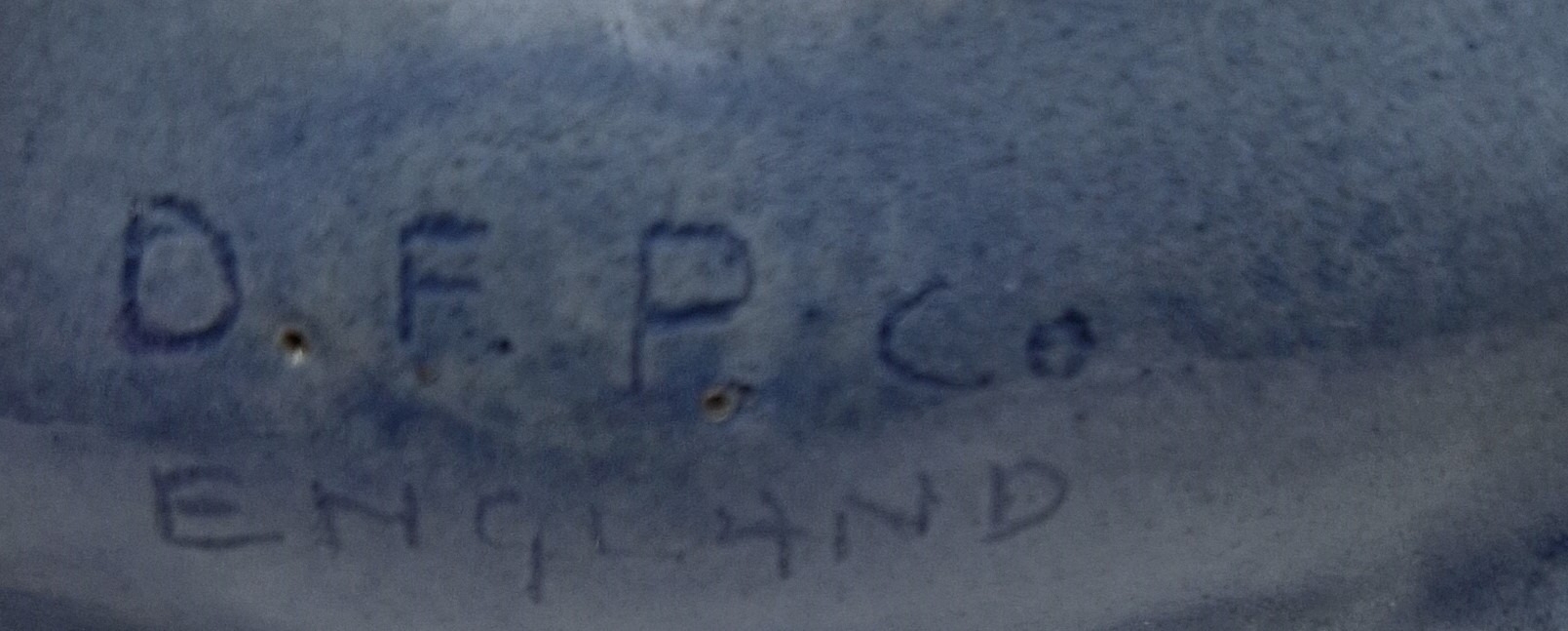 David Frith | POTTERY 19cm x 10cm MODEL OF A COUGAR | MutualArt