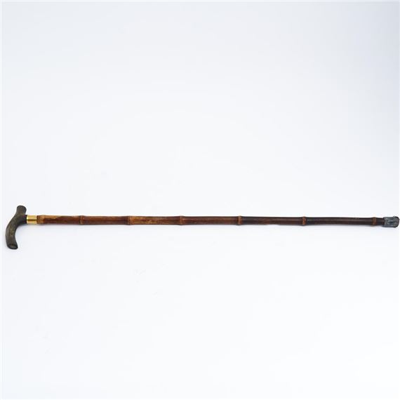 Stick | A HORN HANDLED SILVER MOUNTED MALACCA CANE WALKING STICK L.72CM ...