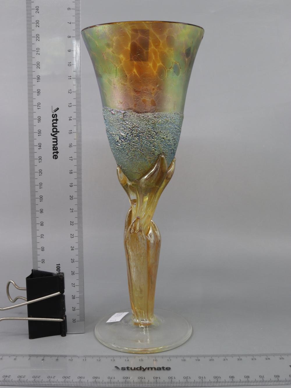 Colin Heaney | IRIDESCENT BOWL AND STEM WITH CRYSTAL INCLUSION | MutualArt