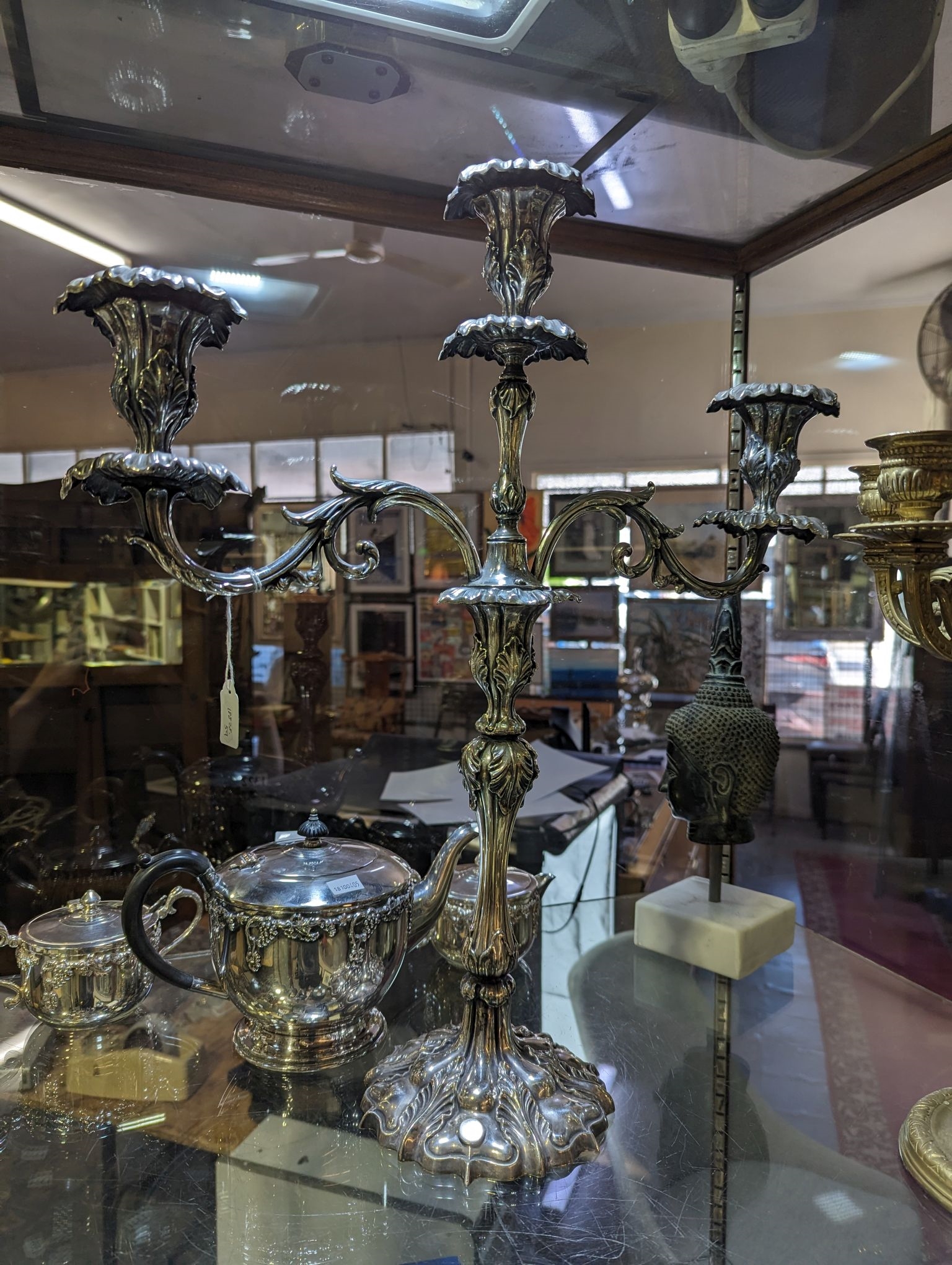 Elkington & Co Ltd | VICTORIAN ELKINGTON & CO CANDELABRA | MutualArt