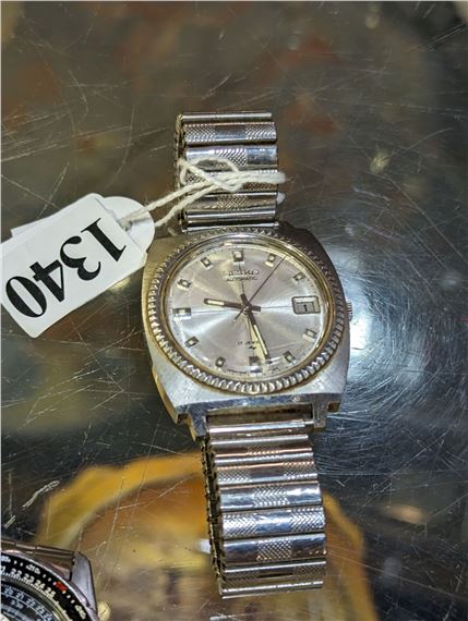 Silver | SEIKO AUTOMATIC GENTS WRIST WATCH | MutualArt