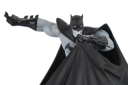 Andy Kubert | BATMAN. A Batman statuette by Andy Kubert | MutualArt
