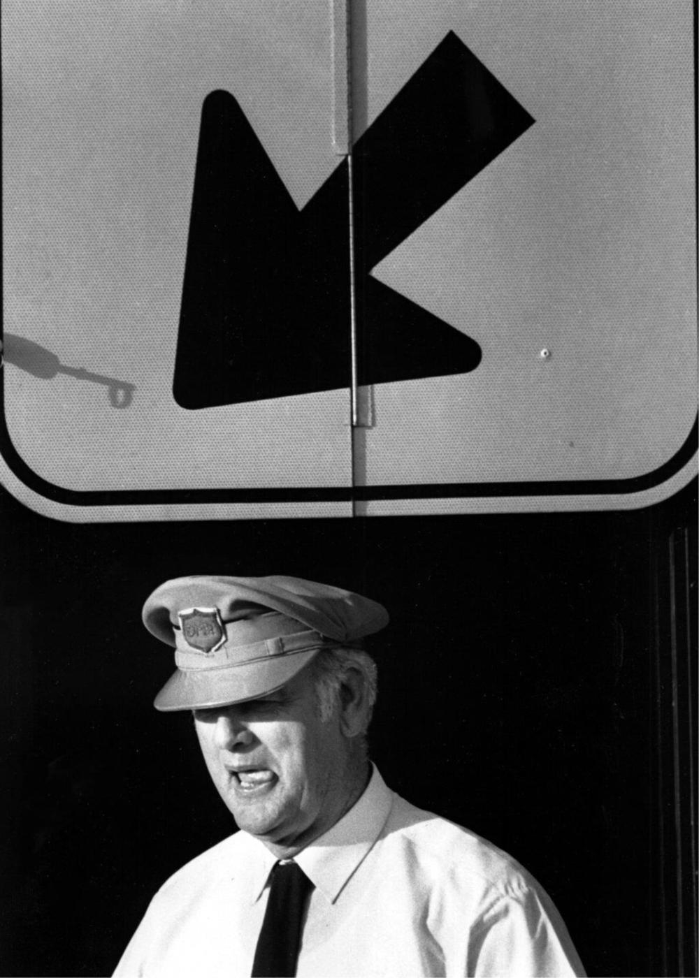 Peter Rae | Toll collector on the Sydney Harbour Bridge, 1988 (1988 ...