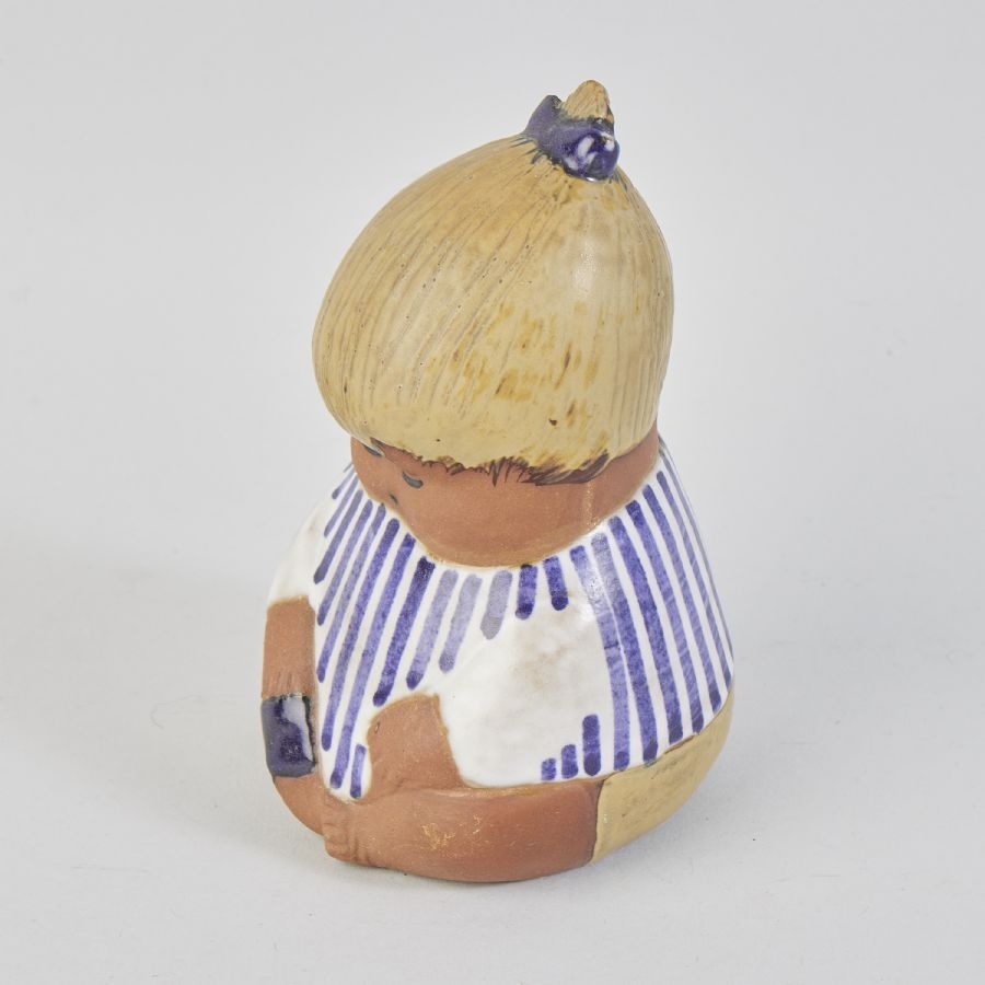 Lisa Larson | Johanna ur Larsons Ungar | MutualArt