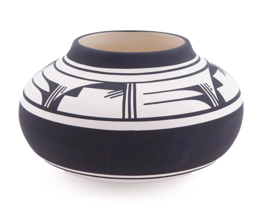 Wing Ute | Wing Ute Native American Pottery Vase | MutualArt