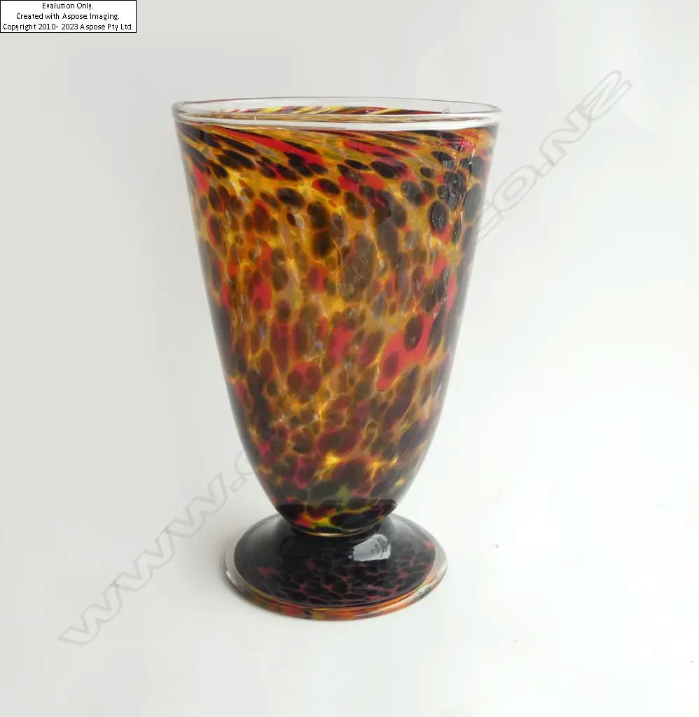 Garry Nash | GARY NASH NZ LARGE GLASS VASE SIGNED ‘NASH ‘2000 (2000 ...