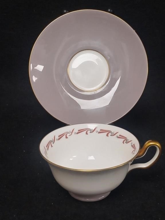 Wedgwood | Wedgwood Bone China Teacup & Saucer | MutualArt