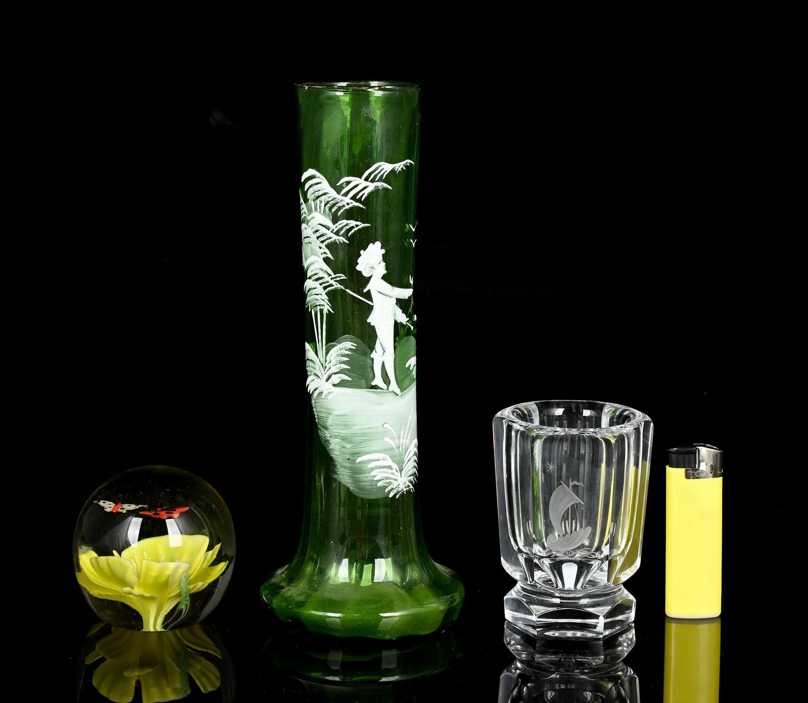 Gregory Green | Collection of glass comprising a Mary Gregory green ...