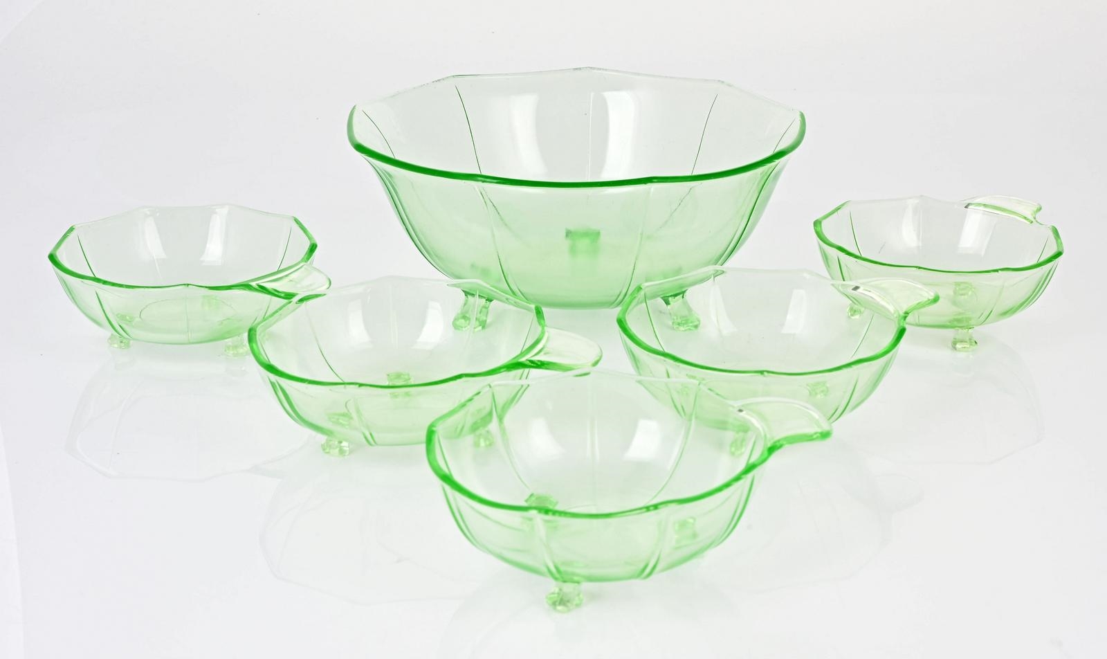 Large | Mid-century uranium glass dessert serving bowl with five ...