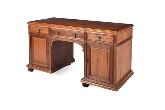 Above | Oregon pine pedestal desk | MutualArt