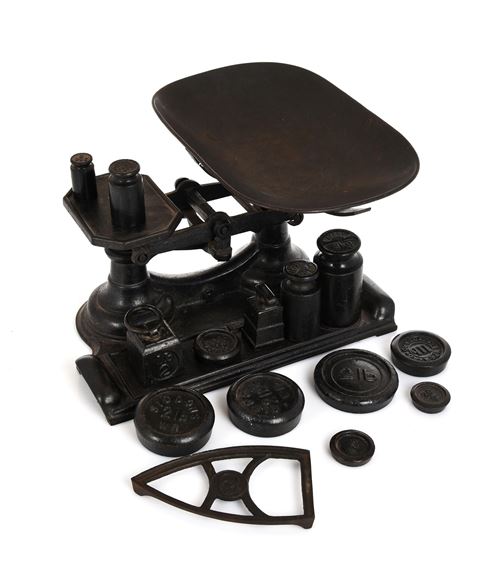 Black | Black cast-iron vegetable scale with thirteen weights and an ...