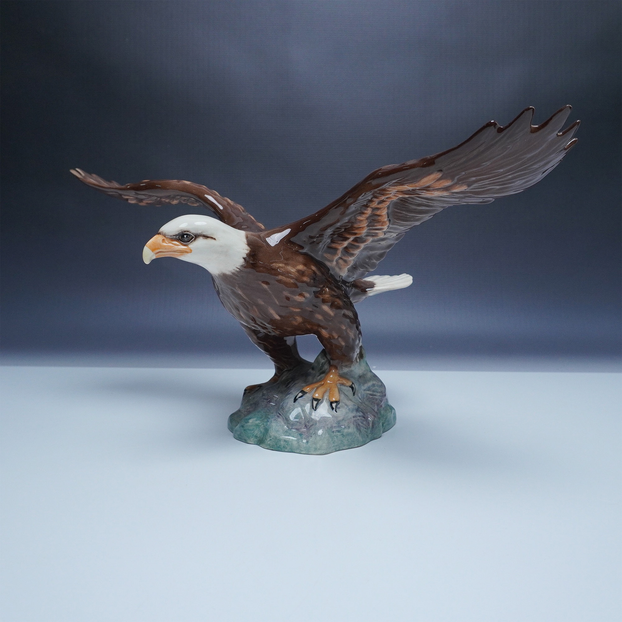 John Samuel Beswick | A striking John Beswick ceramic figurine of a ...