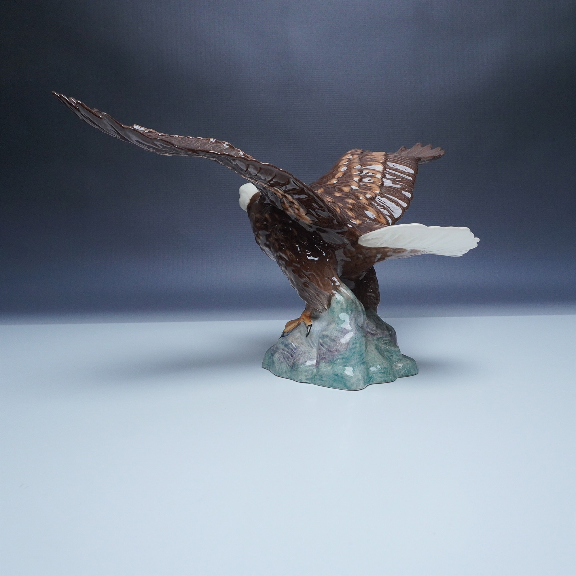 John Samuel Beswick | A striking John Beswick ceramic figurine of a ...