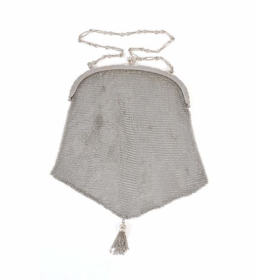 Silver | Early 20th Century silver .935 chainmail bag, c. 1920s, 212 g ...