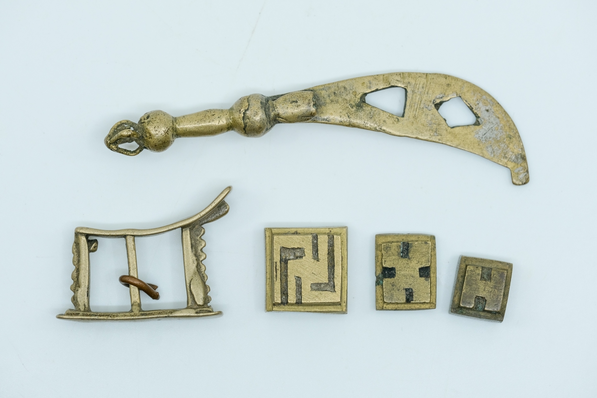 Asante | ASANTE/ASHANTI CAST BRASS WEIGHTS FOR WEIGHING GOL (19th ...