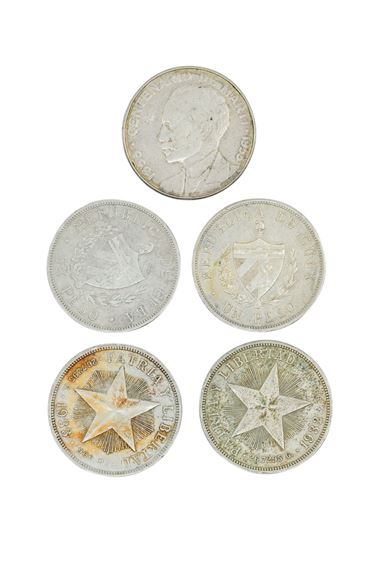 Silver | CUBAN SILVER COINS, UN PESO, SET OF 5 (1953) | MutualArt