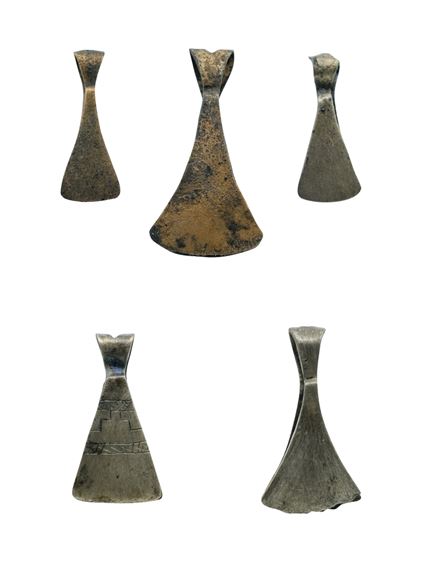 Silver | PRE-COLUMBIAN INCA MOCHE/CHIMU SILVER TWEEZERS, 5 | MutualArt