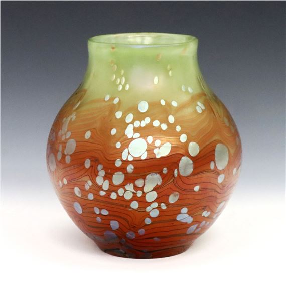 Loetz | Loetz Cytisus Art Glass Vase | MutualArt