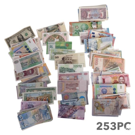 Normal | Mixed World Paper Currency Bills and Banknotes LOT | MutualArt