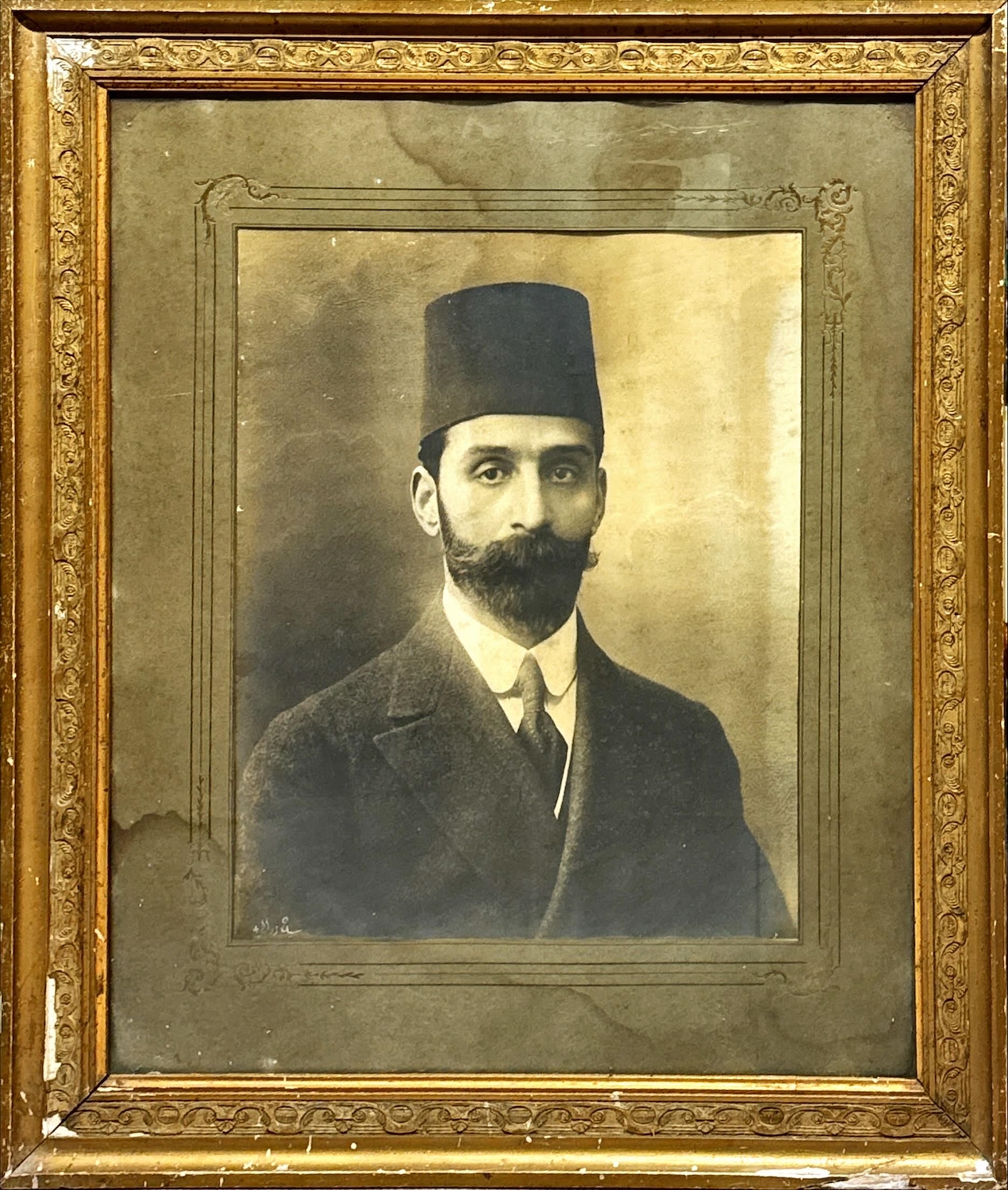 Sebah & Joallier | Eski Bir Osmanlı Kalem Efendisi'nin Portresi | MutualArt