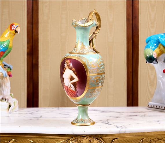 Young | A LARGE 19TH CENTURY VIENNA PORCELAIN VASE (19th Century ...