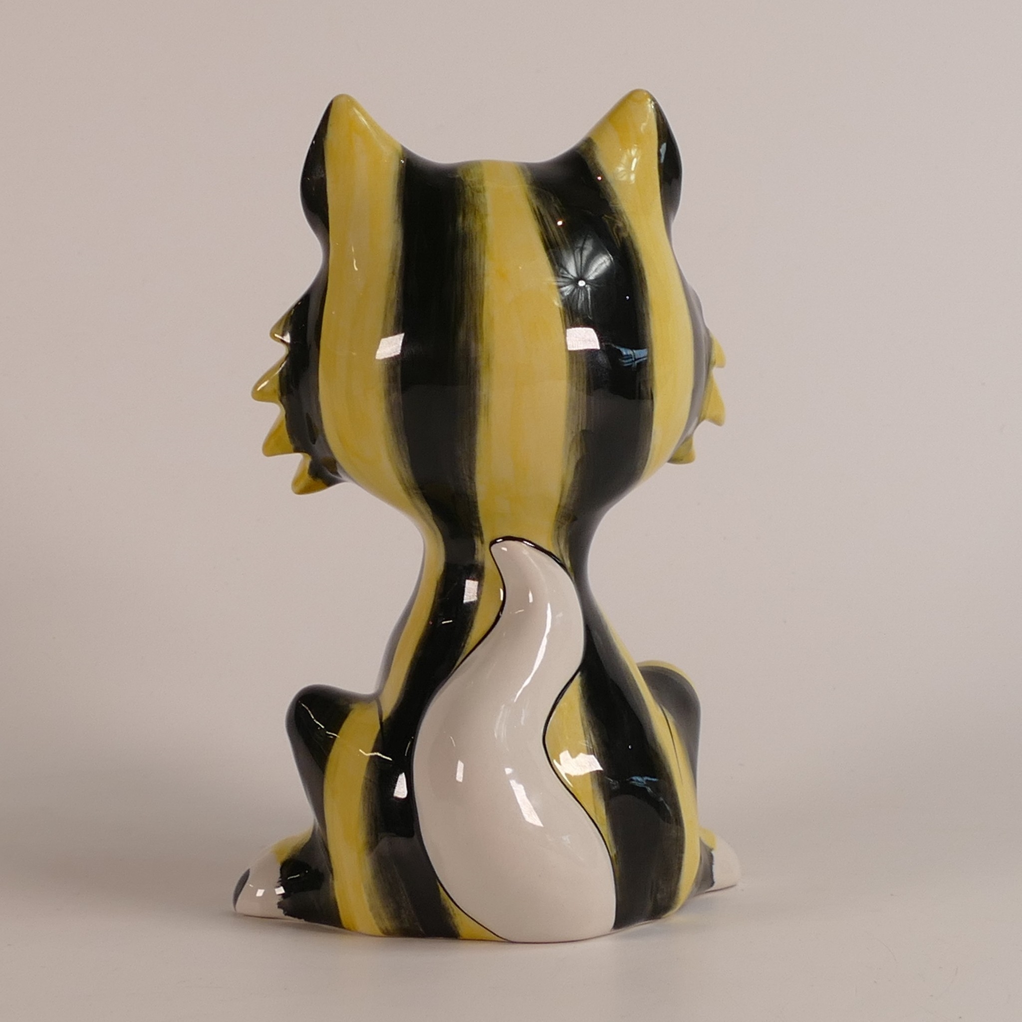 Lorna Bailey | Lorna Bailey, model of the Rat Catcher | MutualArt