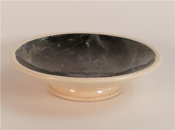 Isabella Pope | Isabella Pope, Studio Pottery Agate Glaze Bowl. Base is ...