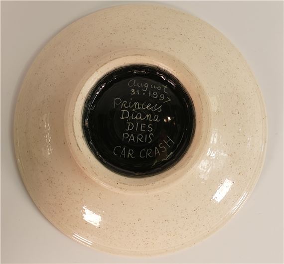 Isabella Pope | Isabella Pope, Studio Pottery Agate Glaze Bowl. Base is ...