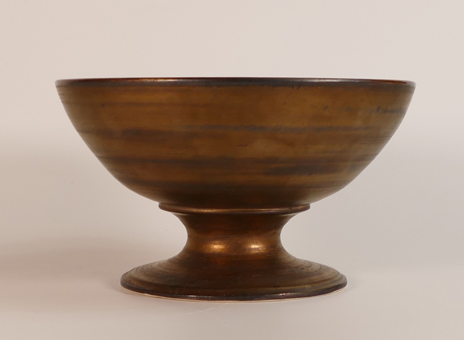 Isabella Pope | Isabella Pope, Studio Pottery pedestal Fruit Bowl. Pope ...