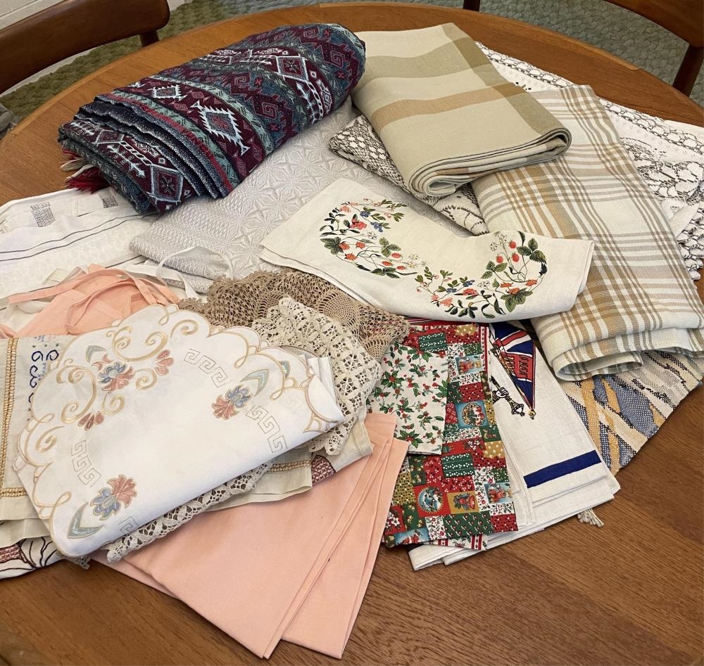 Large | A Large Collection of Vintage Table Cloths & Napery | MutualArt