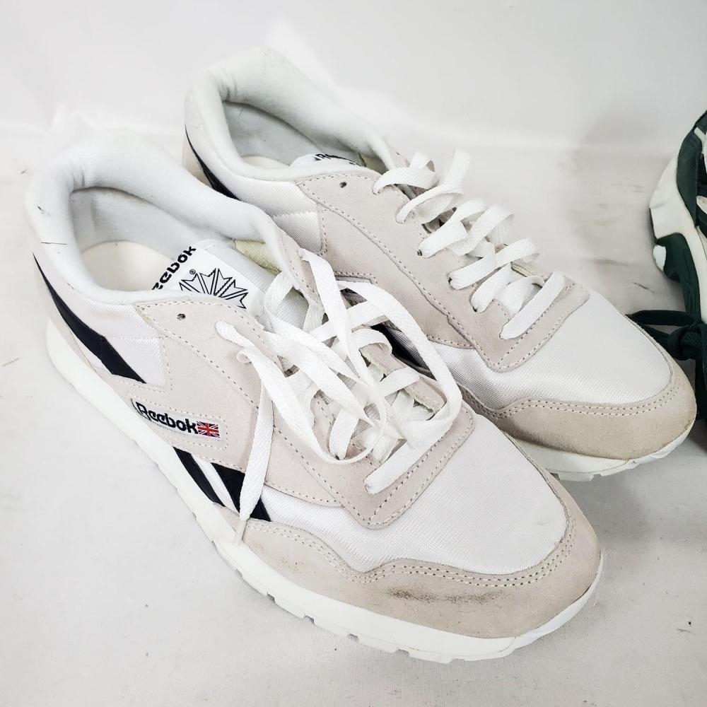 White | Lot of 2 Vintage 1990s Reebox Sneakers | MutualArt