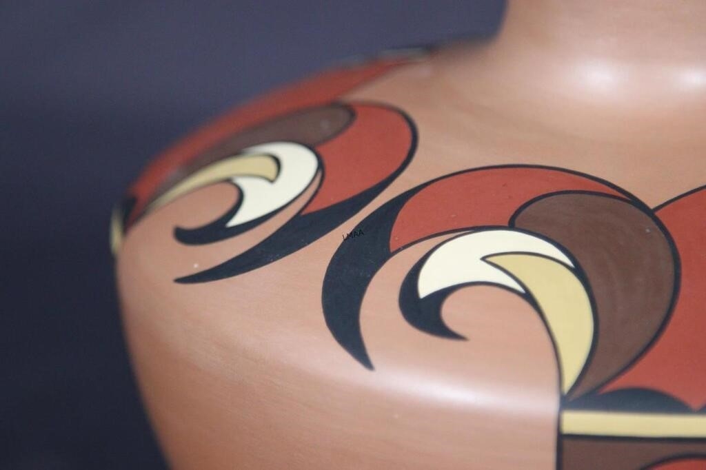 Anne Brake | ANNE BRAKE NATIVE POTTERY | MutualArt