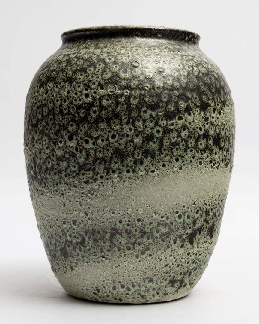 Pieter Groeneveldt | Vaas model '242' | MutualArt