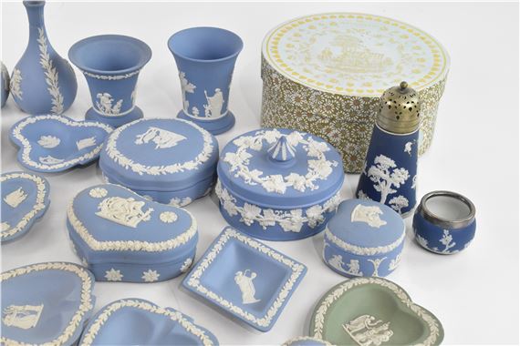 Wedgwood | Butterfly Bloom | MutualArt