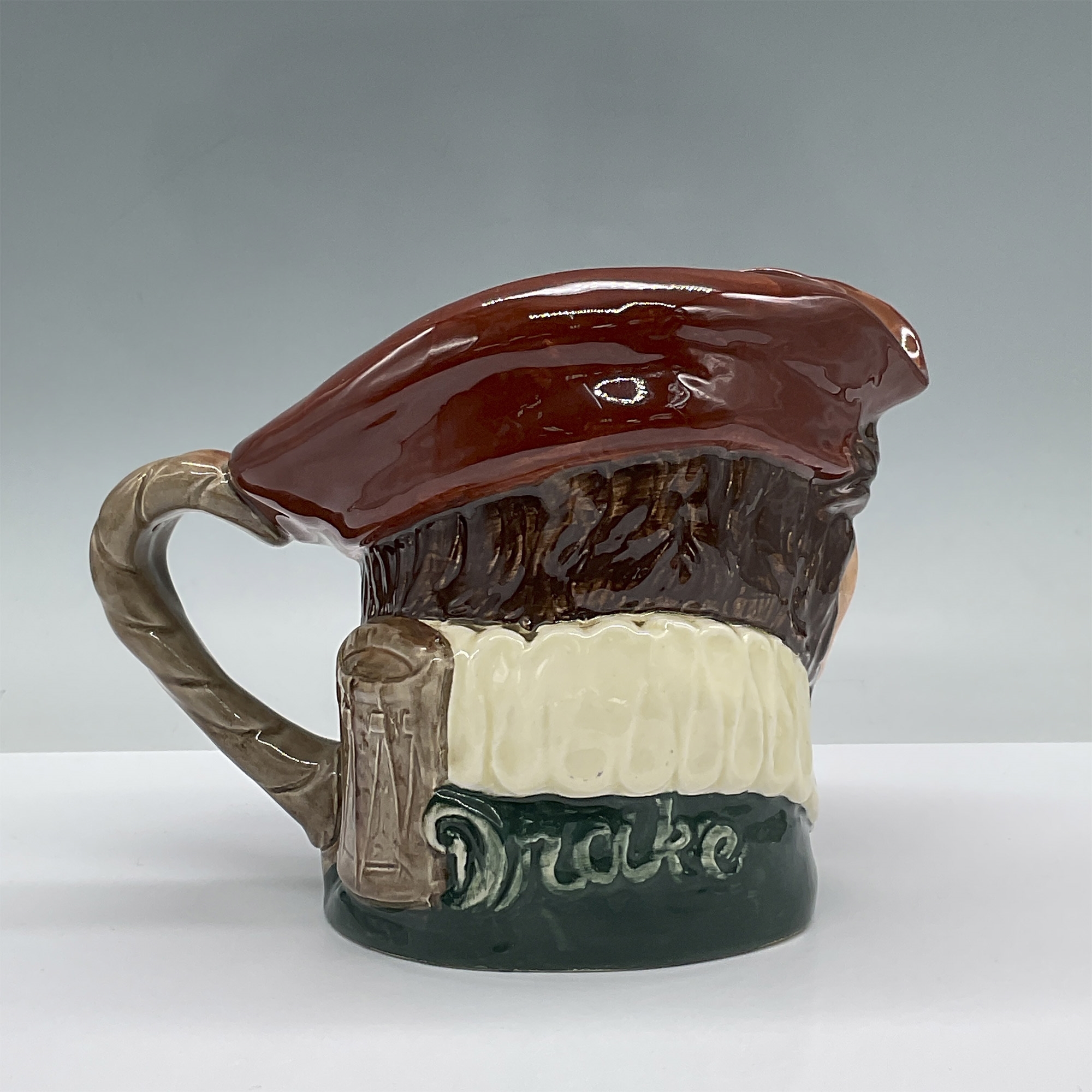 Royal Doulton | Drake D6115 - Large - Royal Doulton Character Jug (1940 ...