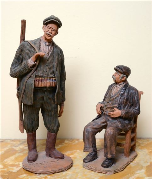 Gaetano Romano | Cacciatore e uomo seduto | MutualArt
