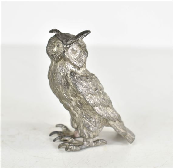 Silver | A silver plated model owl | MutualArt