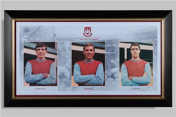 Martin Peters | West Ham United and England 1966 World Cup winners Bobby Moore, Geoff Hurst and ...
