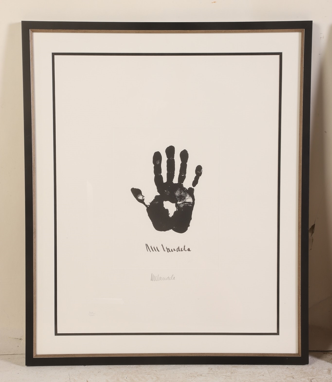 Nelson Mandela | Right Hand | MutualArt