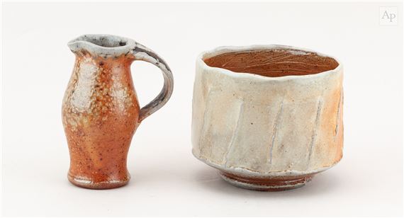 Lisa Hammond | impressed LH and pottery marks | MutualArt